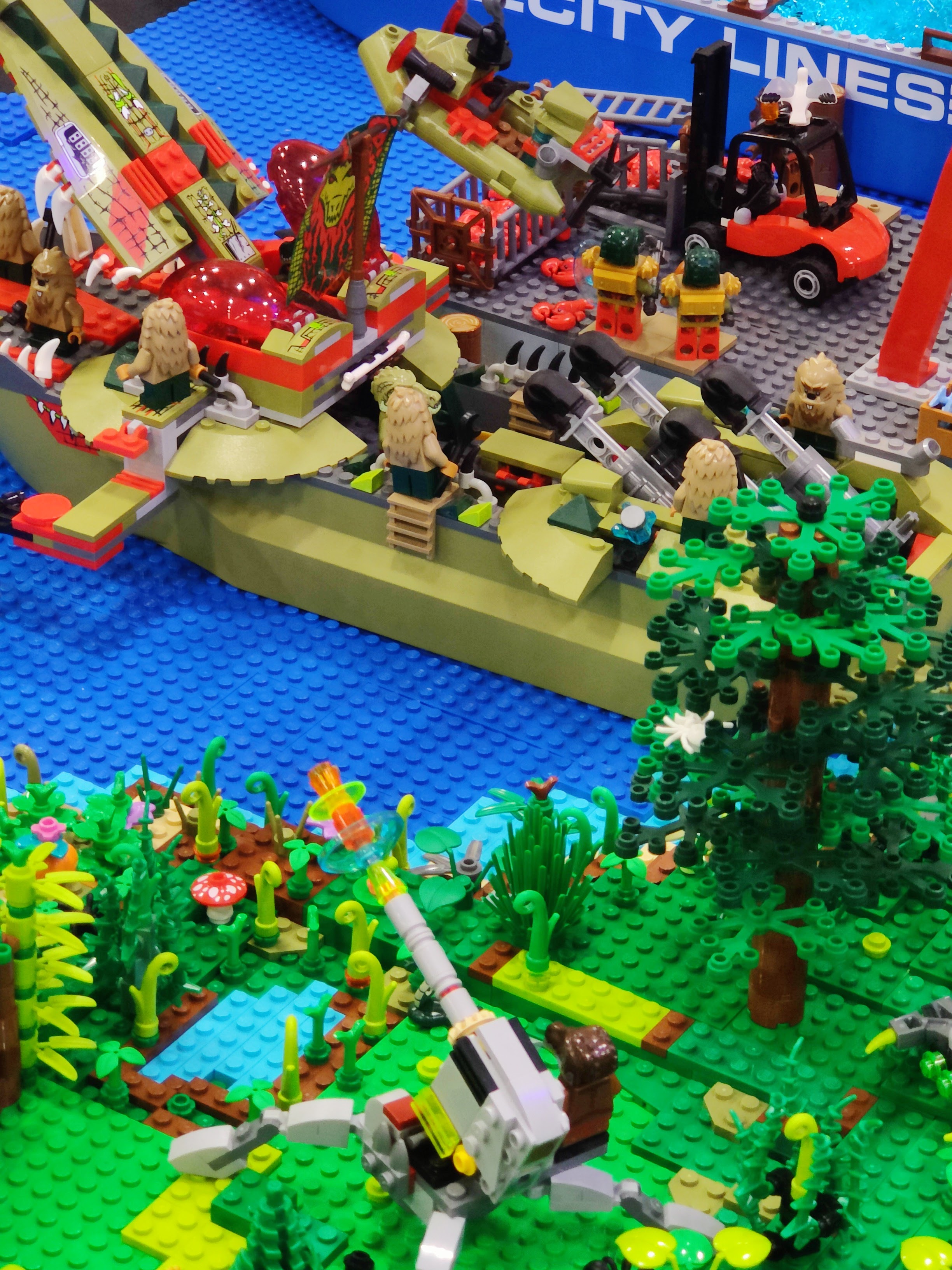 Crocogator Army | Victor Brick Works